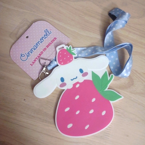 Sanrio | Accessories | Cinnamoroll Strawberry Sanrio Rubber Id Holder ...